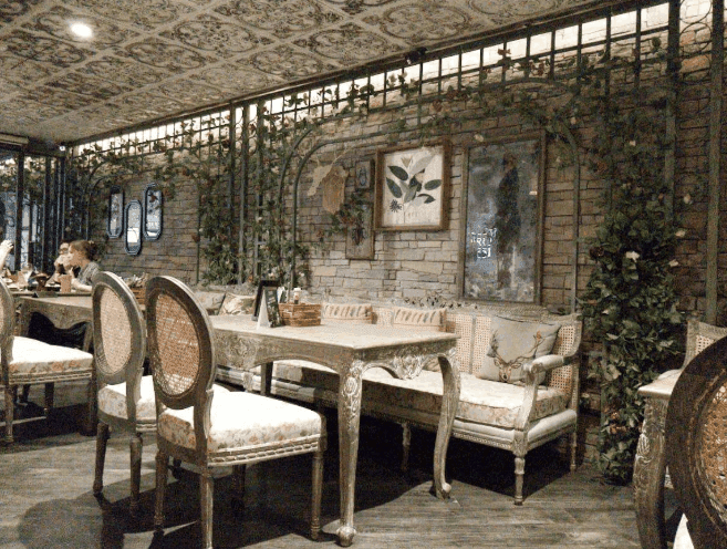 The Drunken Botanist Restaurant in Cyber Hub, Gurgaon